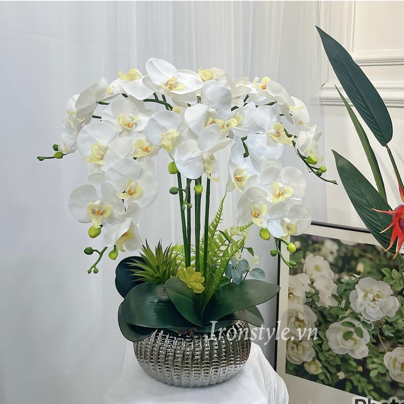 Bình hoa lan hồ điệp lụa trắng mạ bạc cao cấp